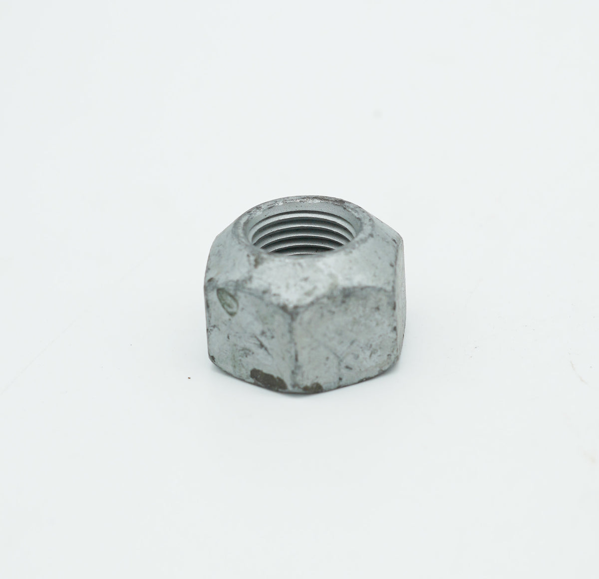 WHEEL HUB NUT P/N 7131115 – White Star Machinery